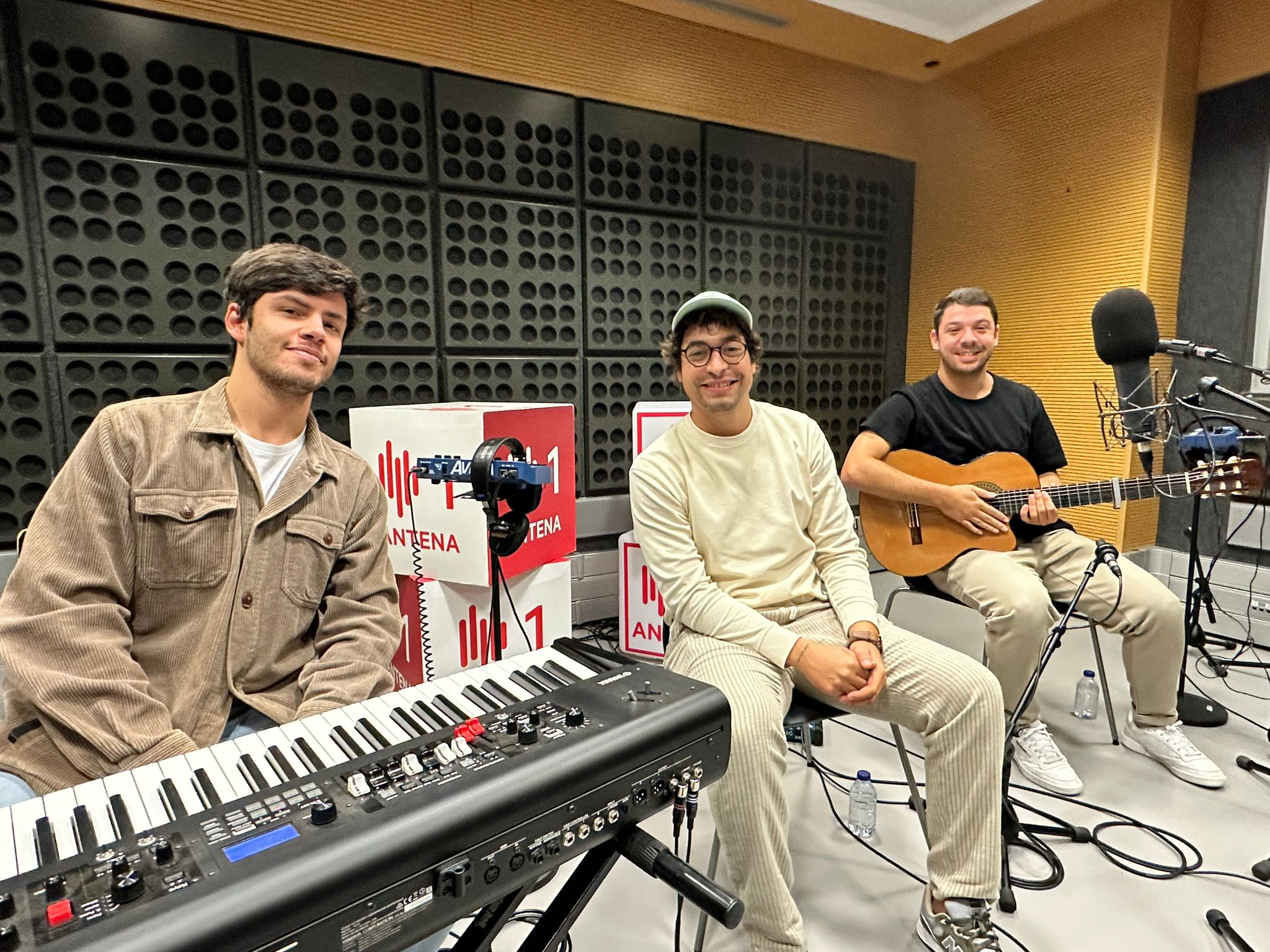 Buba Espinho apresenta novo álbum na Antena 1 | Antena 1 - RTP