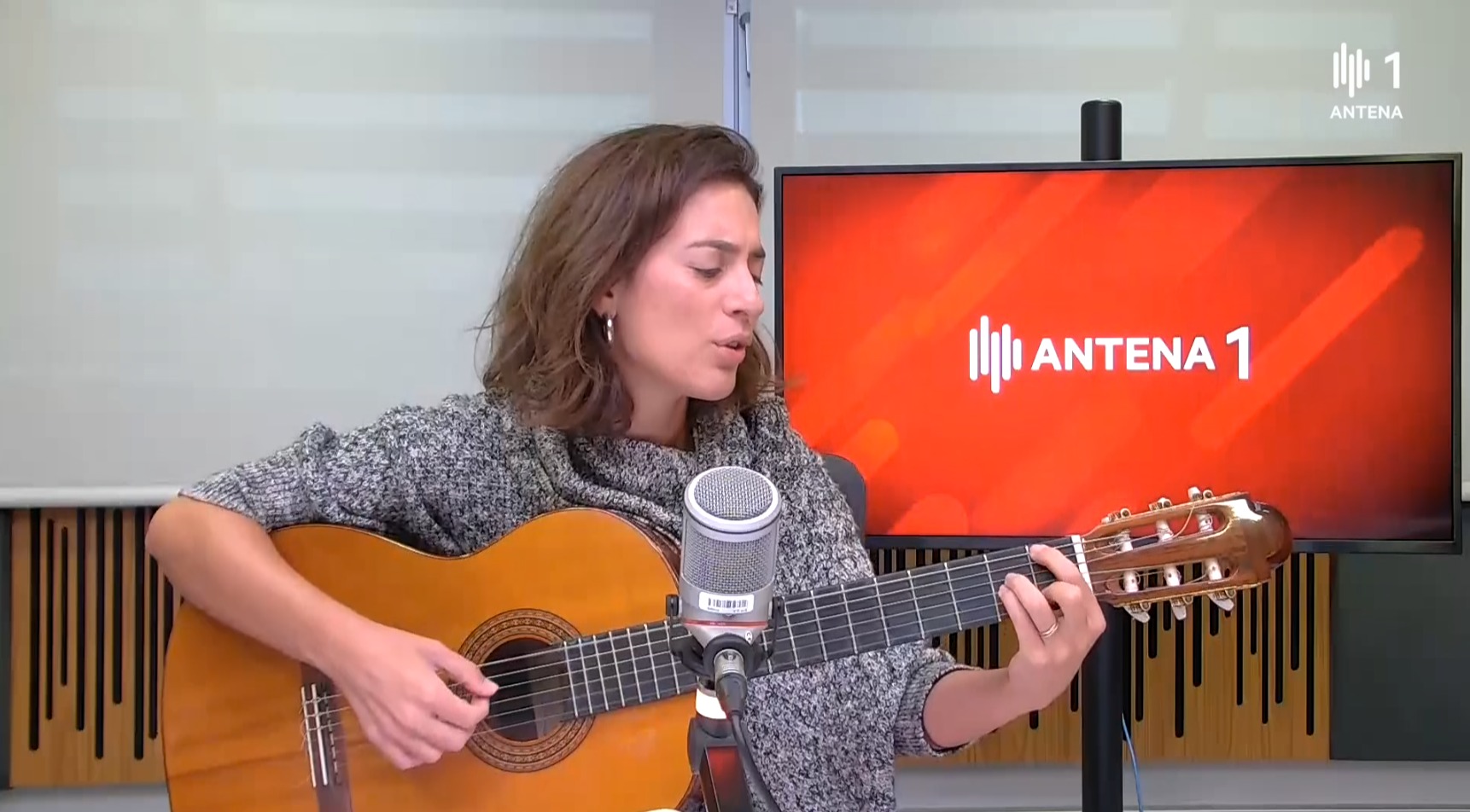 Anna Setton ao vivo na Antena 1 | Antena 1 - RTP
