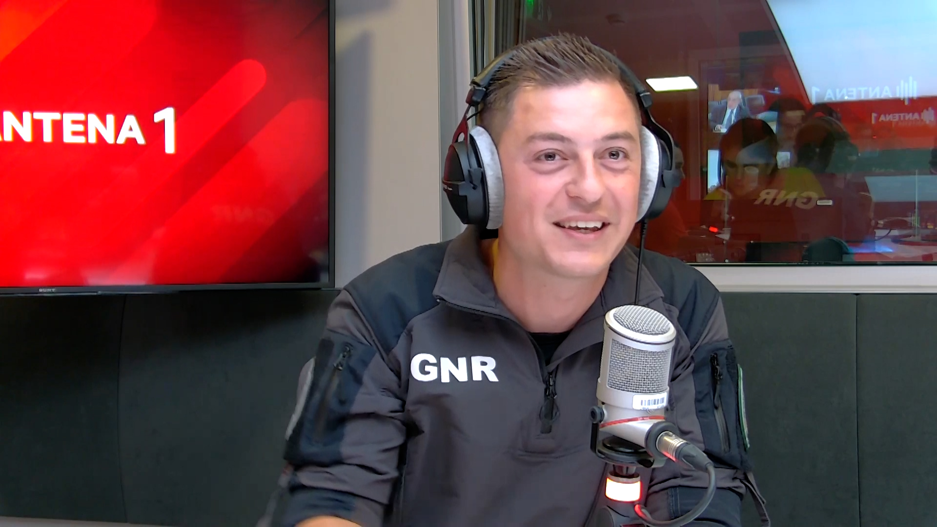 O Tenente André Rosa esteve em missão para a Turquia após o sismo de ...