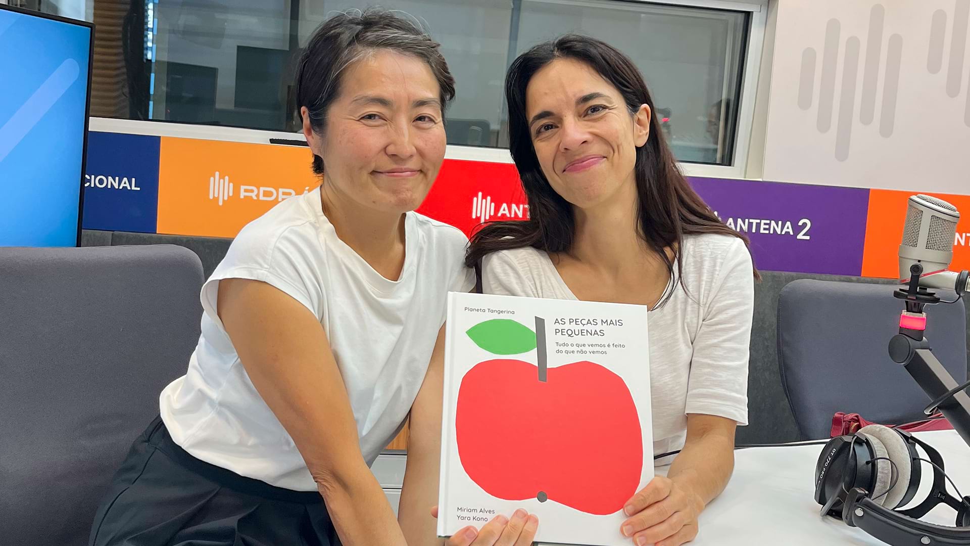 Teresa Dias Mendes à conversa com Miriam Alves e Yara Kono | Antena 1 - RTP