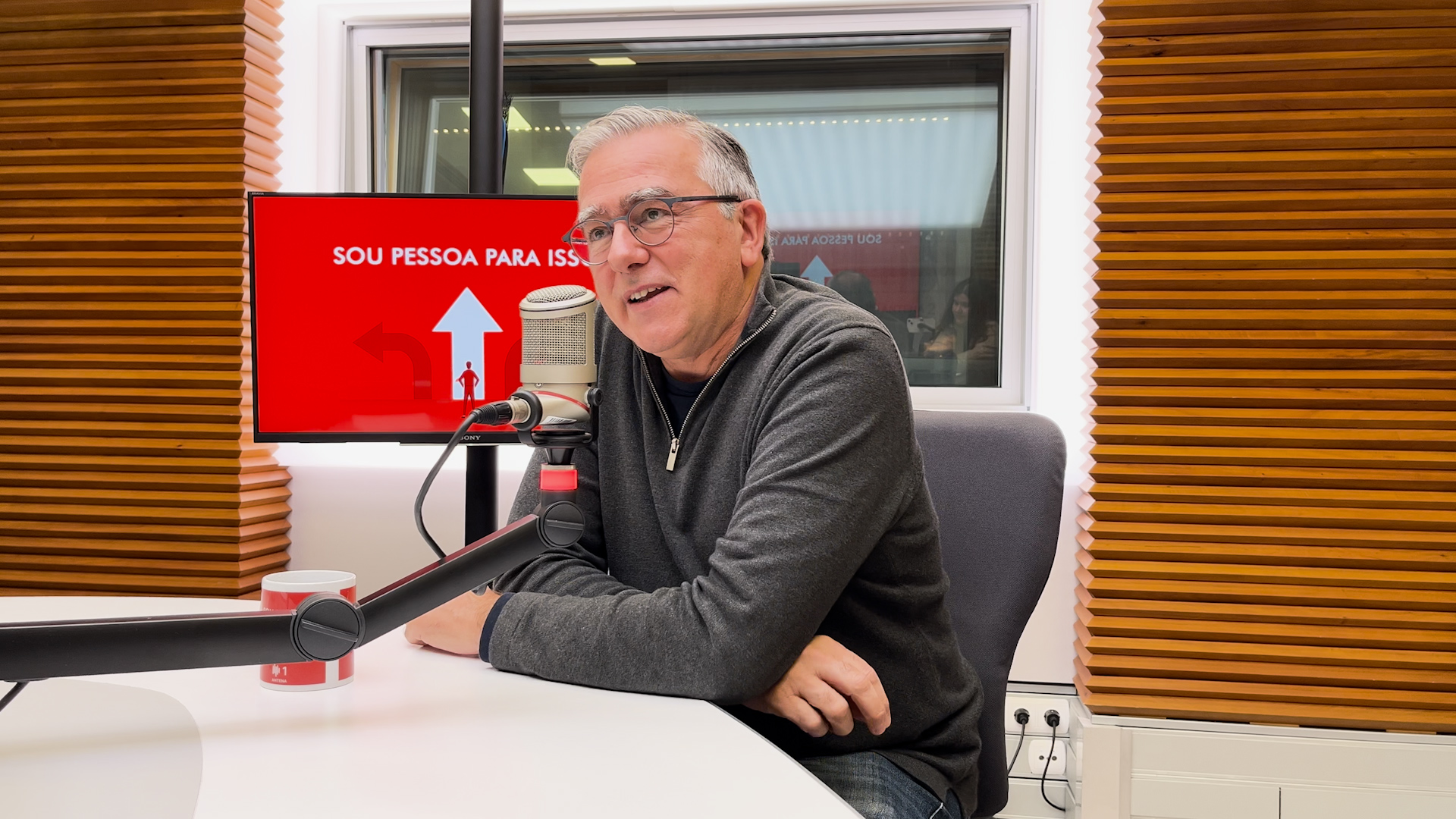 Luís Tinoco: das lições de piano com a avó ao Prémio Pessoa | RTP Antena 1